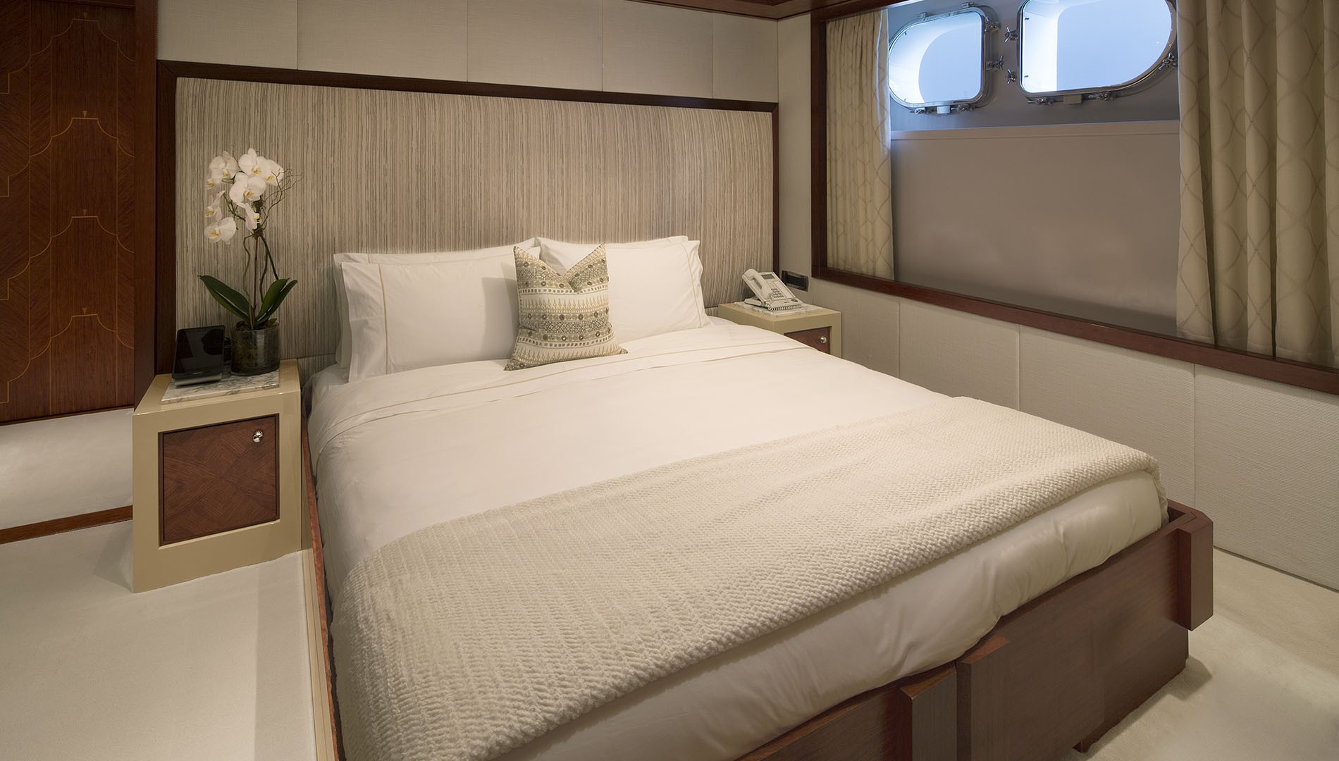 Lazy Z Yacht Charter Details, Oceanco | CHARTERWORLD Luxury Superyachts